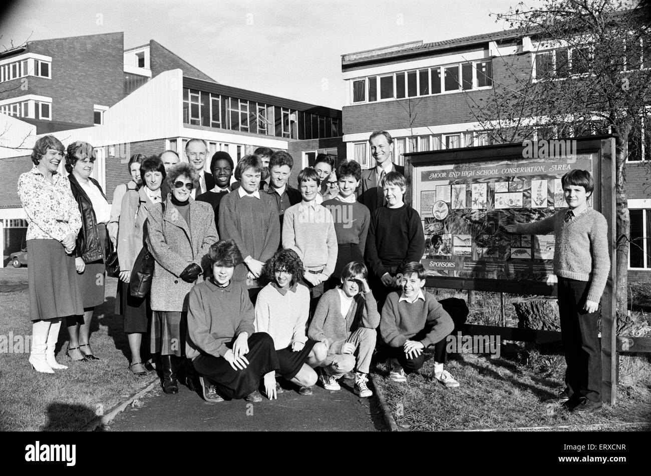 End boards Black and White Stock Photos & Images - Alamy