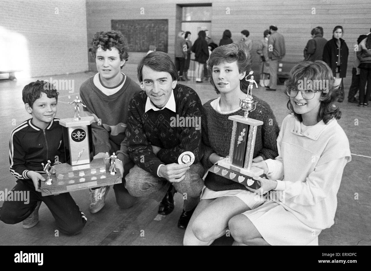 Krypton Factor host Gordon Burns presents Kirklessa Junior Badminton ...