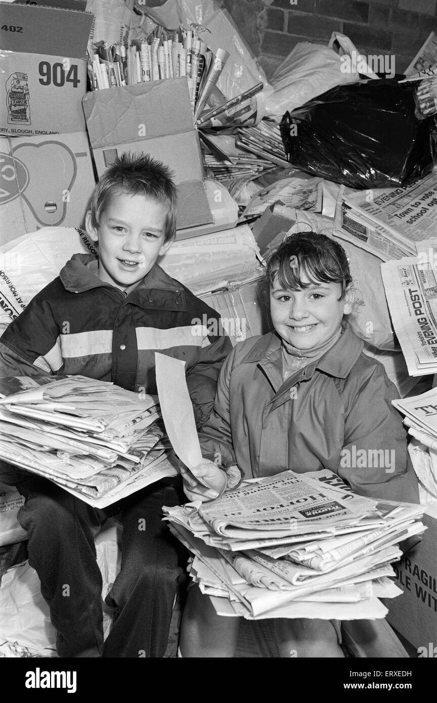 Pupils at Flockton First School, winners of 250 pounds first prize in a ...