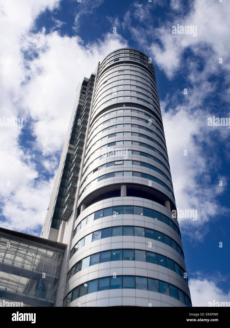 Leeds tower skyscraper hi-res stock photography and images - Alamy