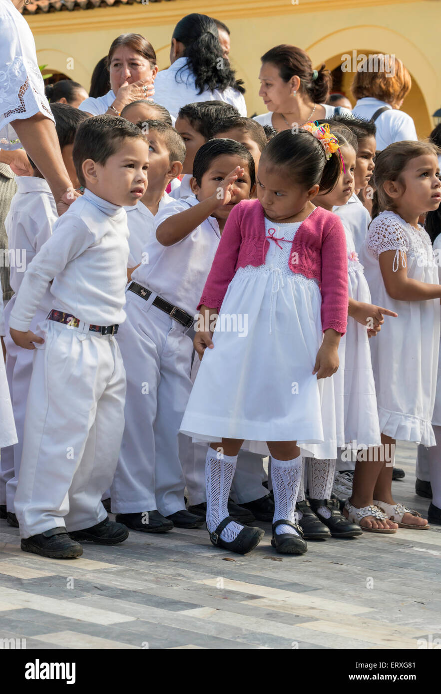 School mexico children hi-res stock photography and images - Alamy