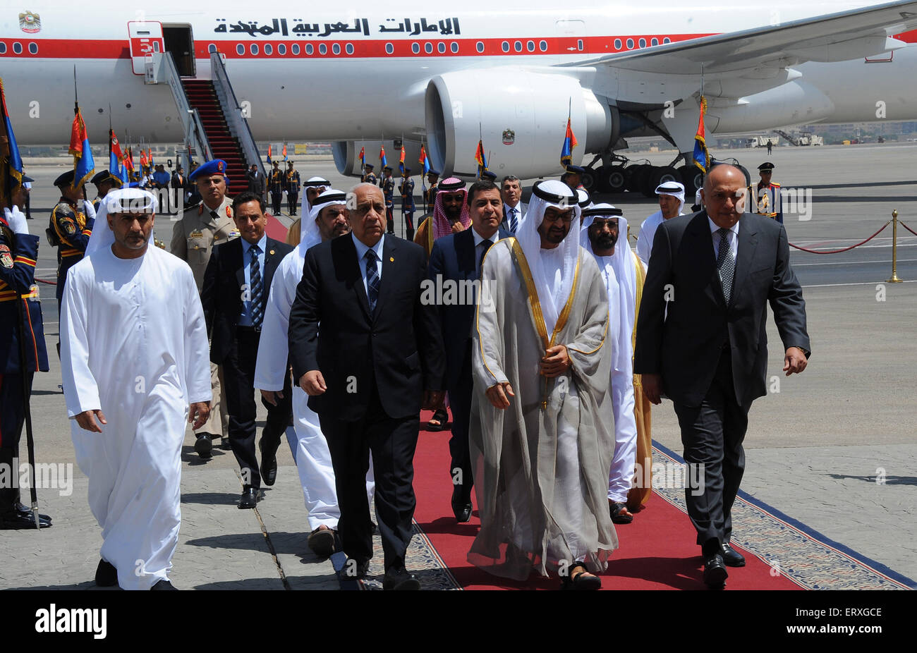 Sheikh abdullah bin zayed bin sultan al nahyan hi-res stock photography ...