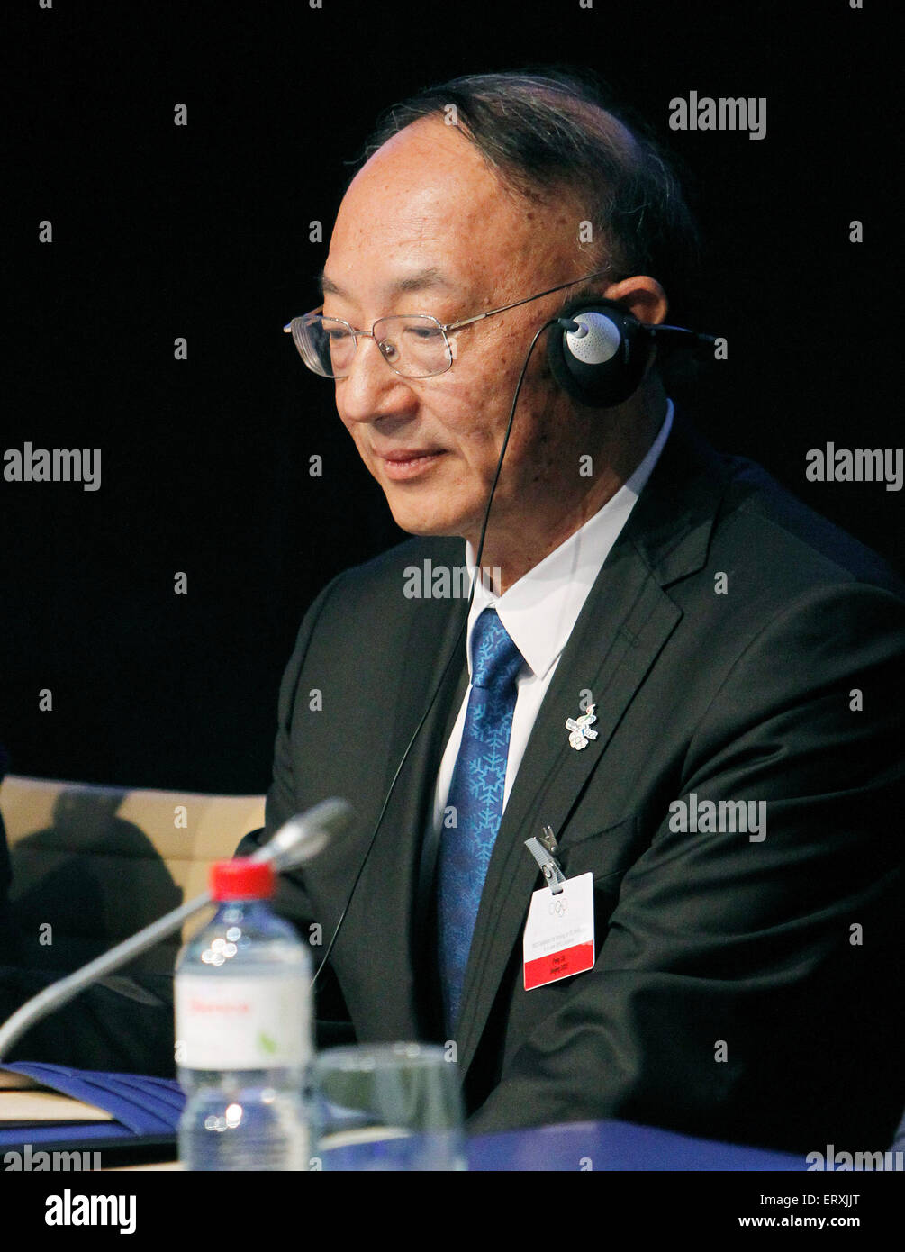 Lausanne olympic museum winter hi-res stock photography and images - Alamy