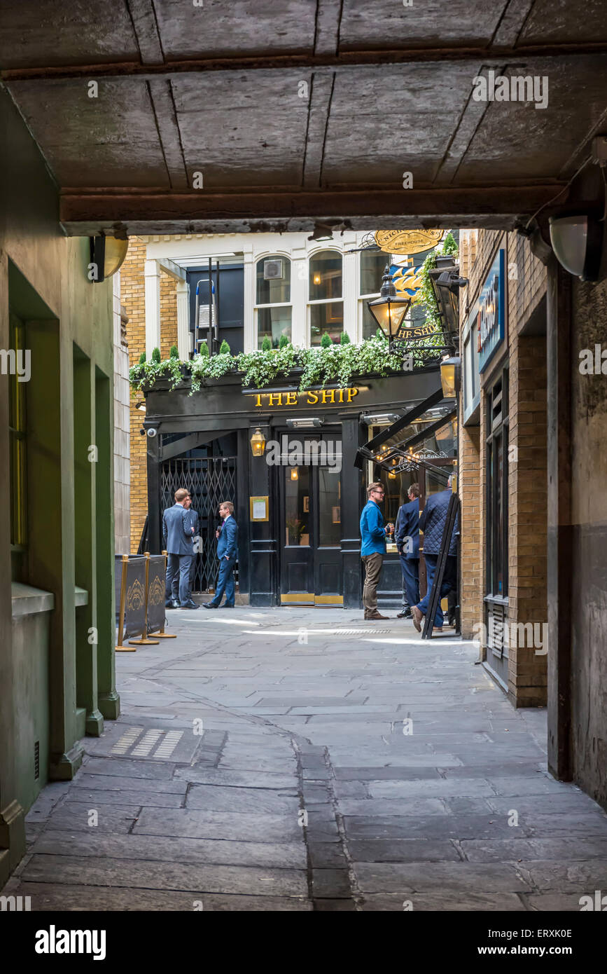 The old ship pub london hi-res stock photography and images - Alamy