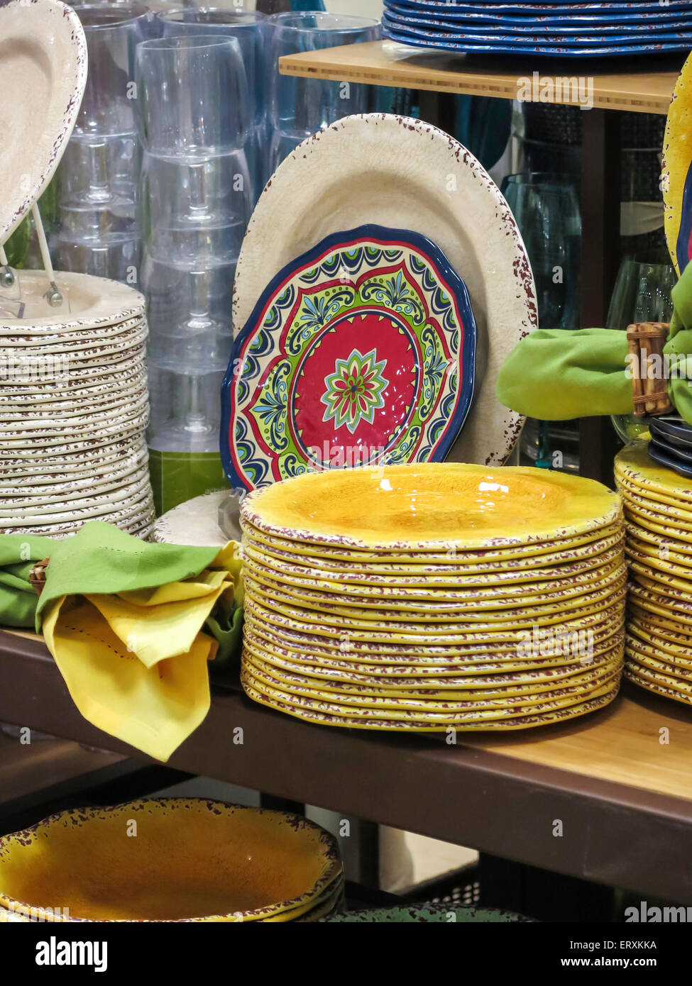 Houseware Section, Pier 1 Imports Store Display, NYC Stock Photo - Alamy