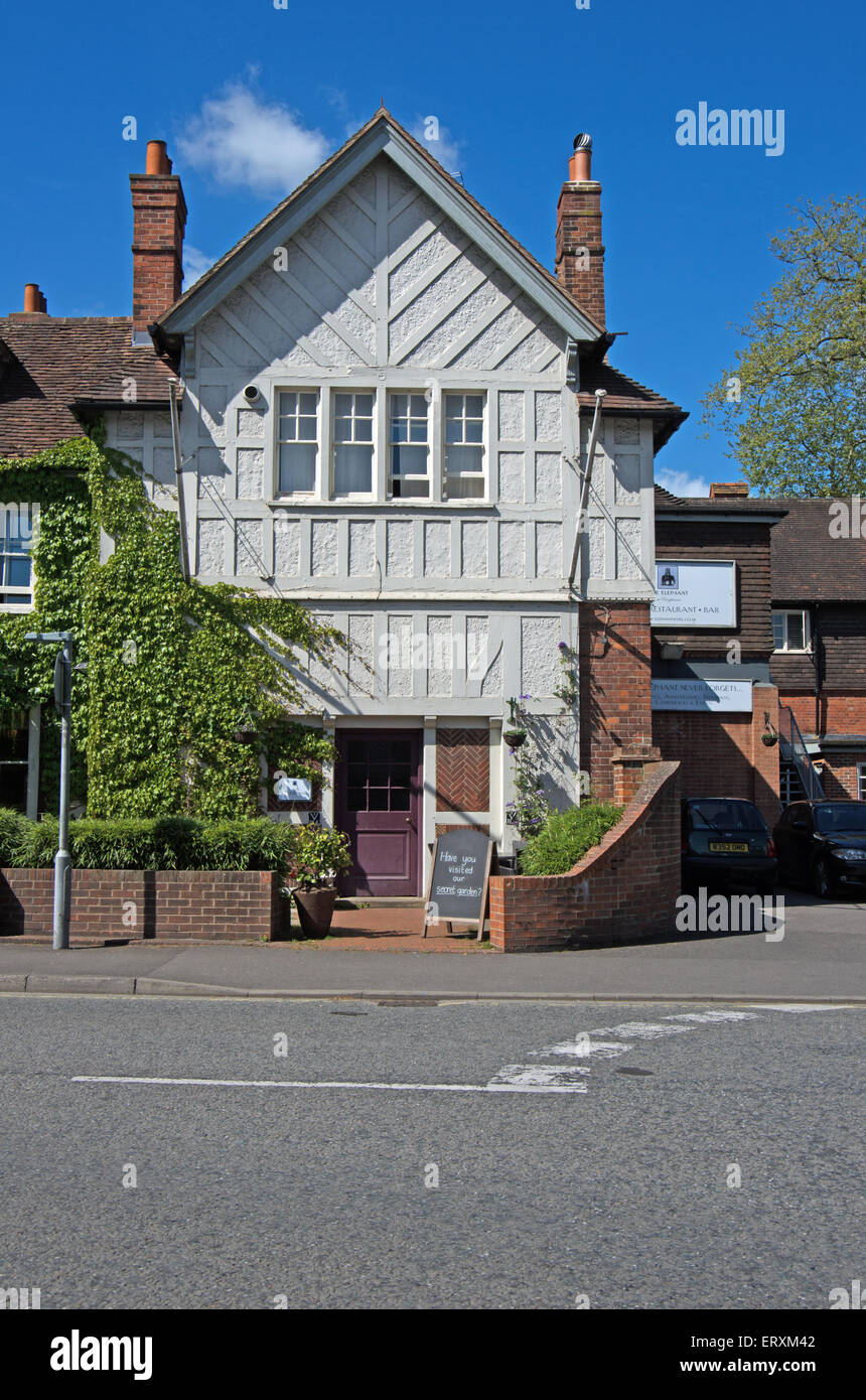 Pangbourne berkshire hi-res stock photography and images - Alamy