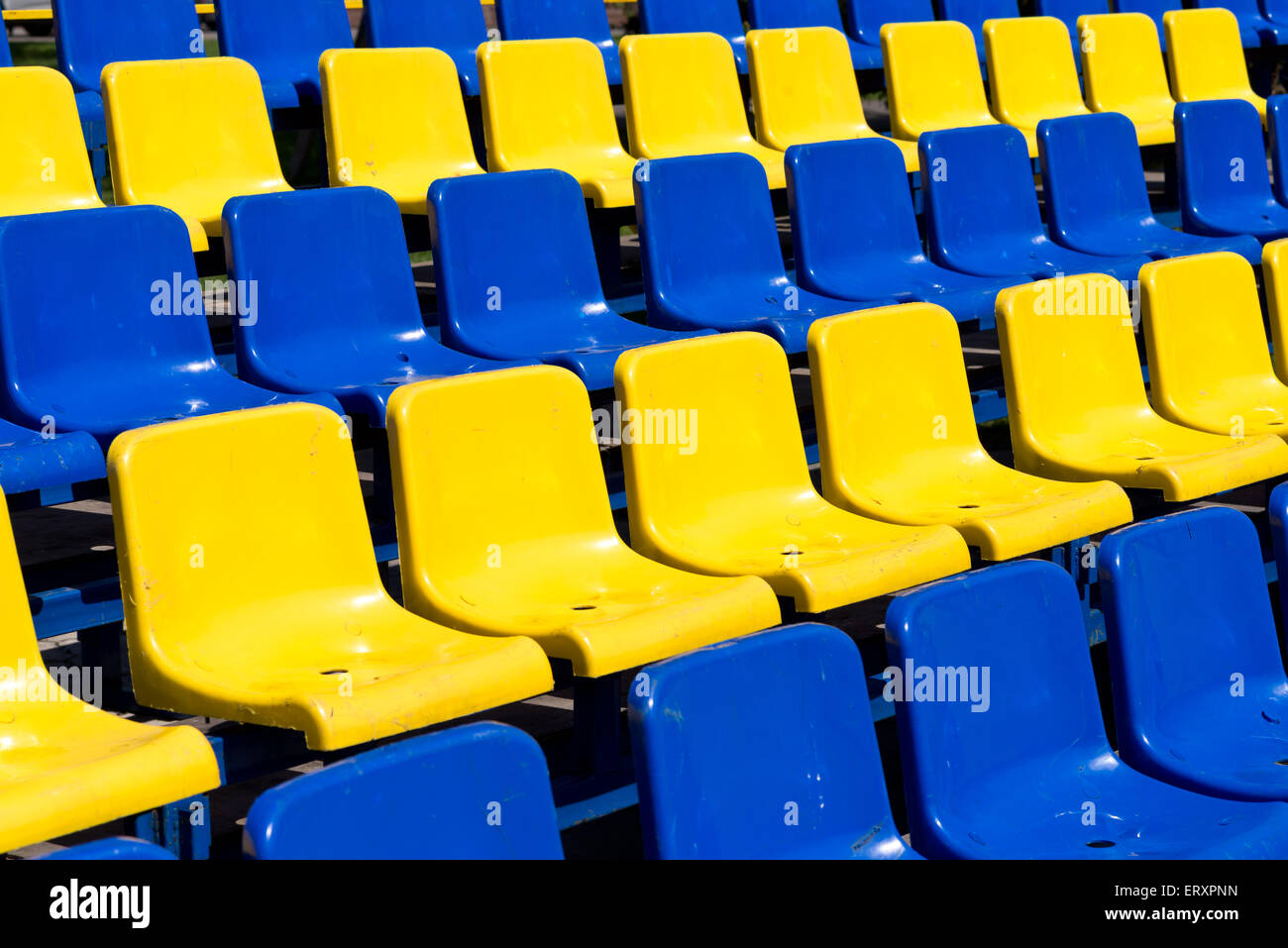 Empty yellow football stadium seats hi-res stock photography and images ...