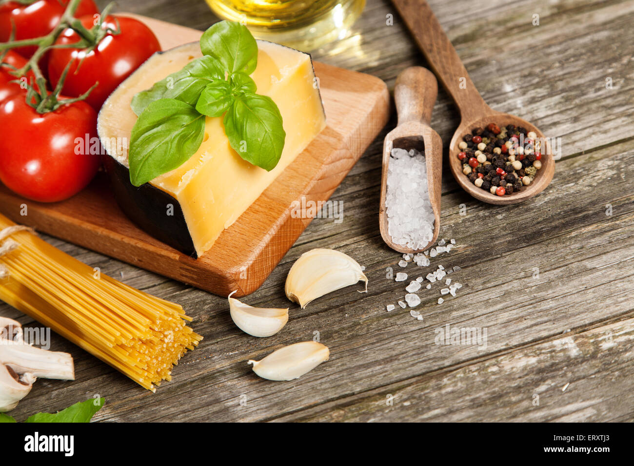 Spaghetti food hi-res stock photography and images - Alamy