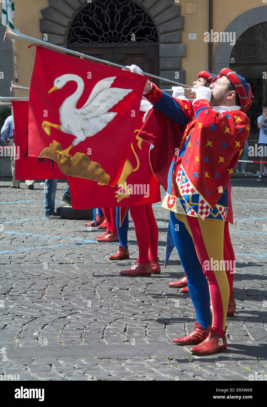 Trumpeters medieval hi-res stock photography and images - Alamy