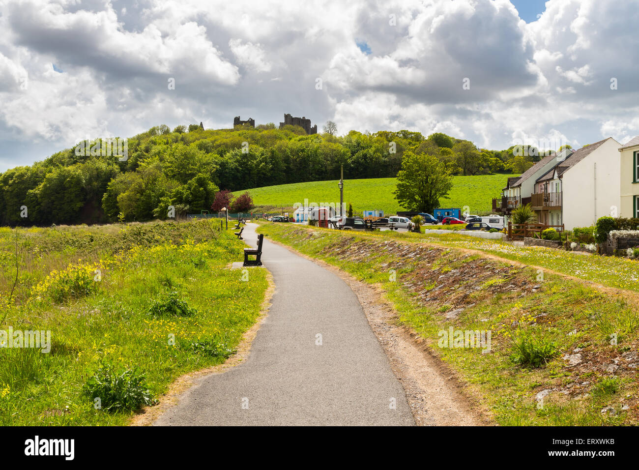 Llansteffan a village located on the River Tywi estuary Carmarthenshire ...