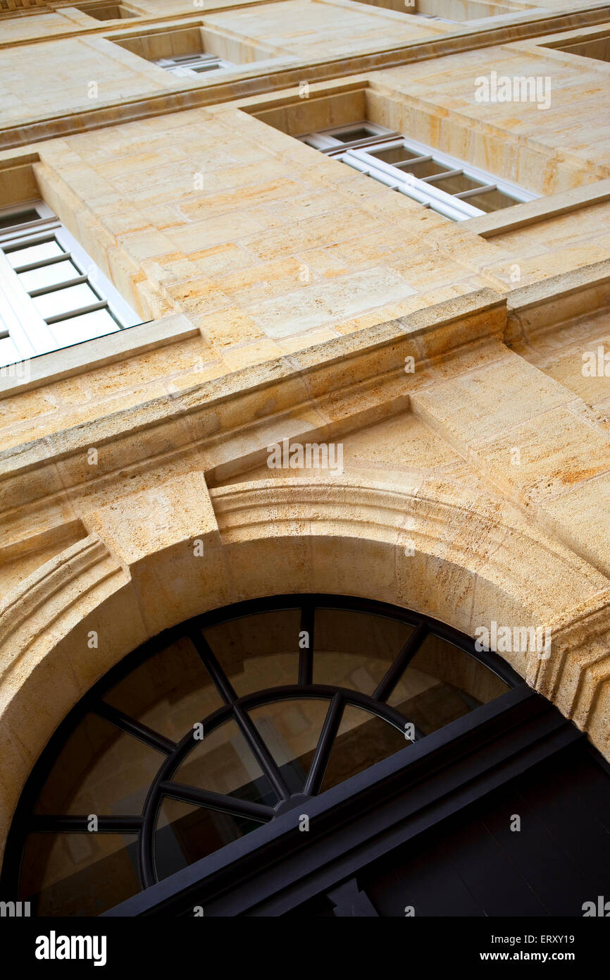 Gate and facade of a stylish French mansion Stock Photo - Alamy