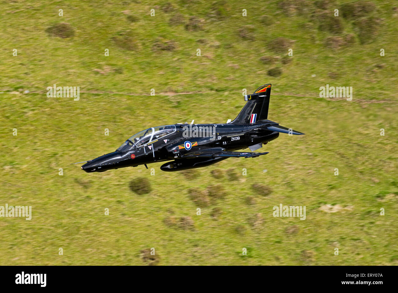 Mach Loop cad-east mid wales Machynlleth hawk T2 fast Jet raf valley ...