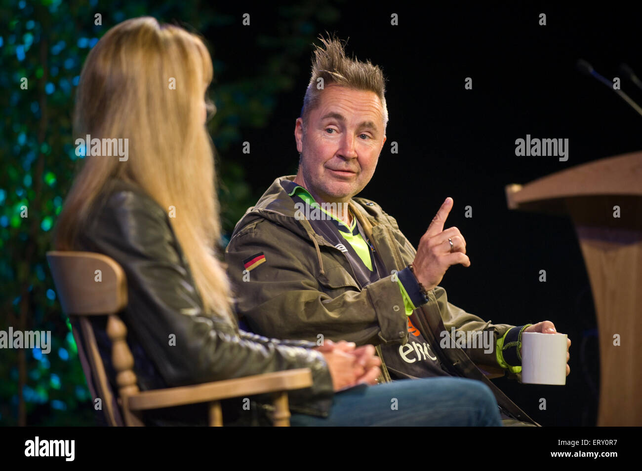 British musician nigel kennedy hi-res stock photography and images - Alamy