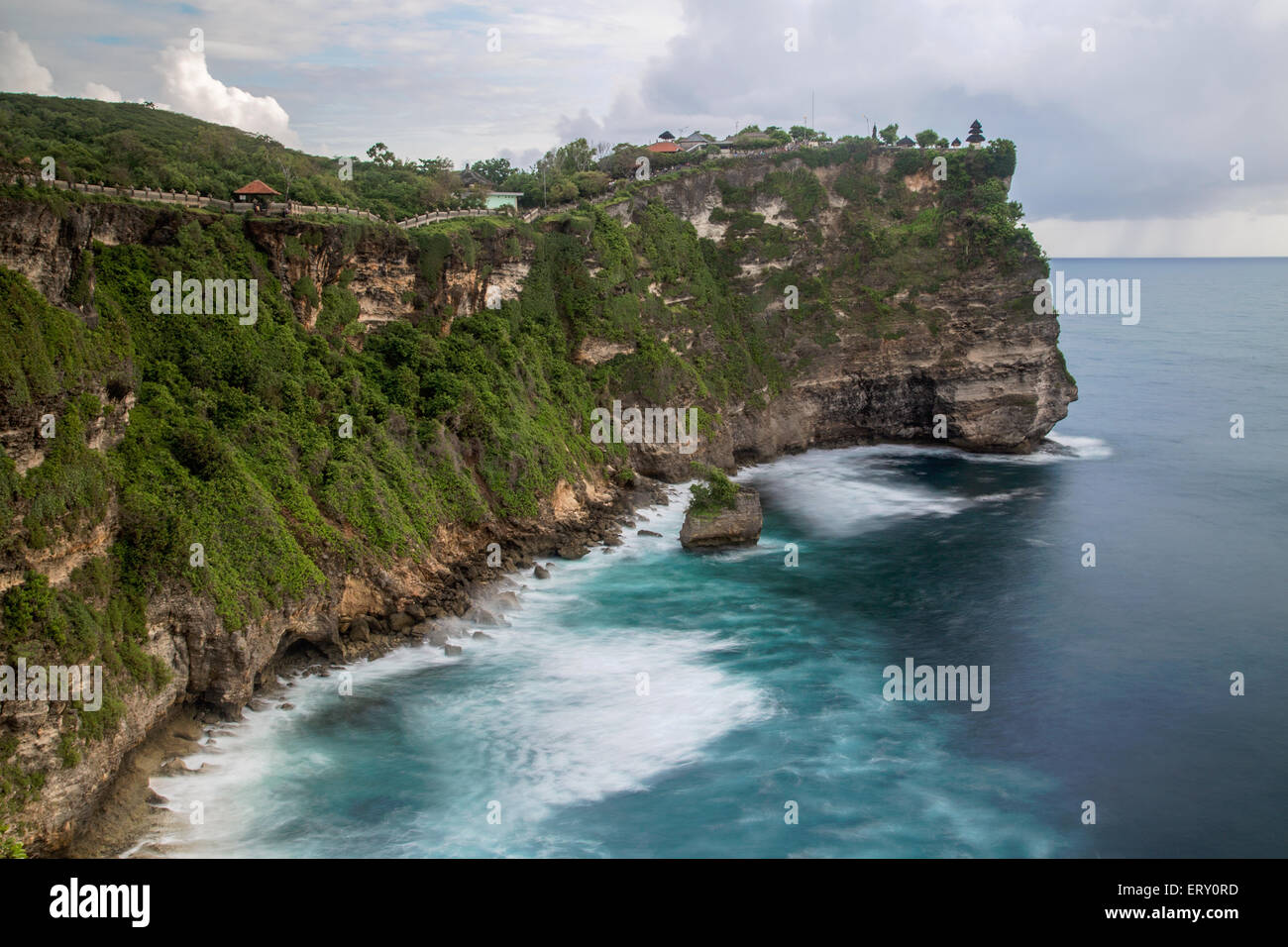 uluwatu temple on a cliff Stock Photo - Alamy