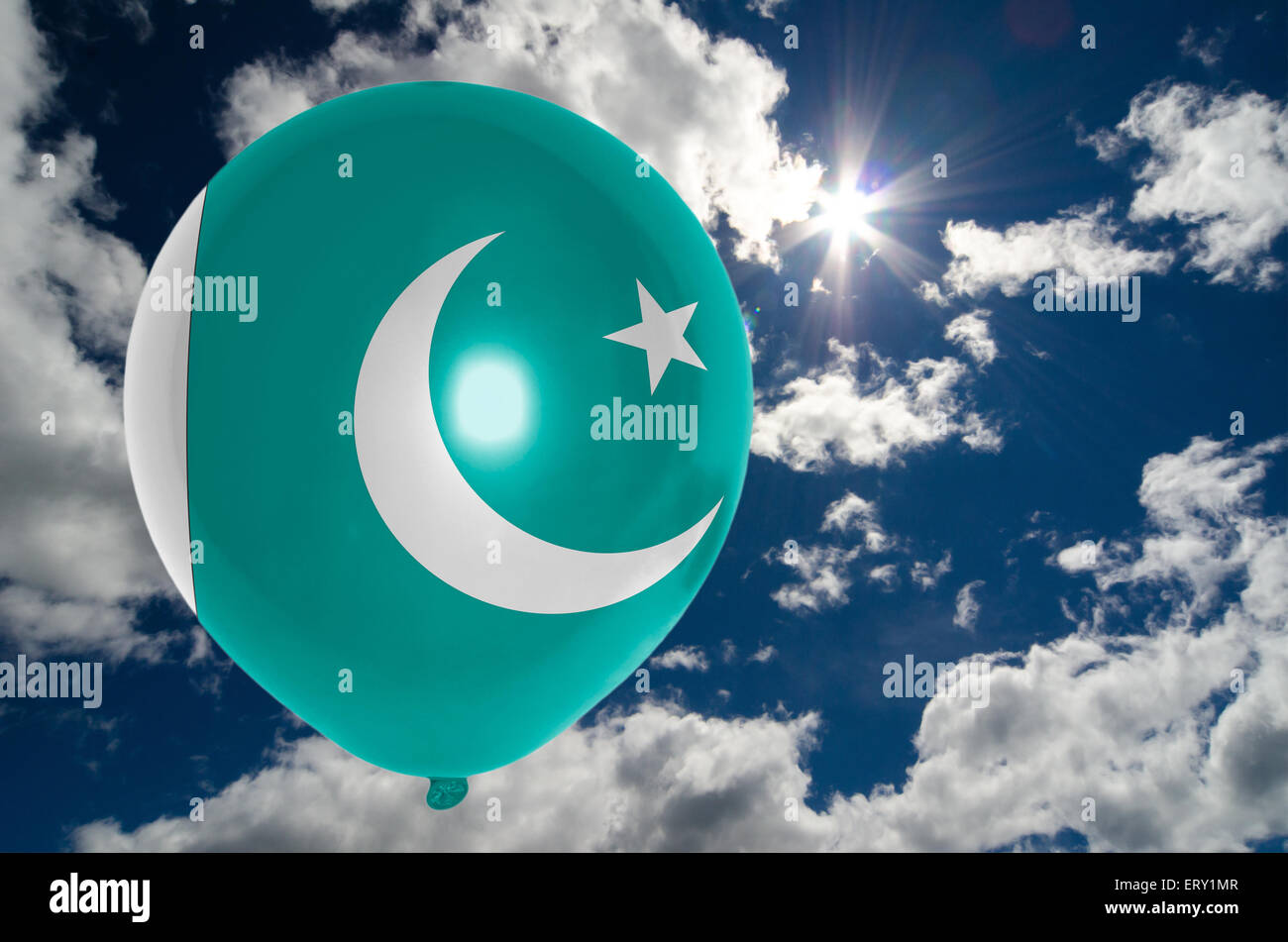 Pakistan flag flying hi-res stock photography and images - Alamy