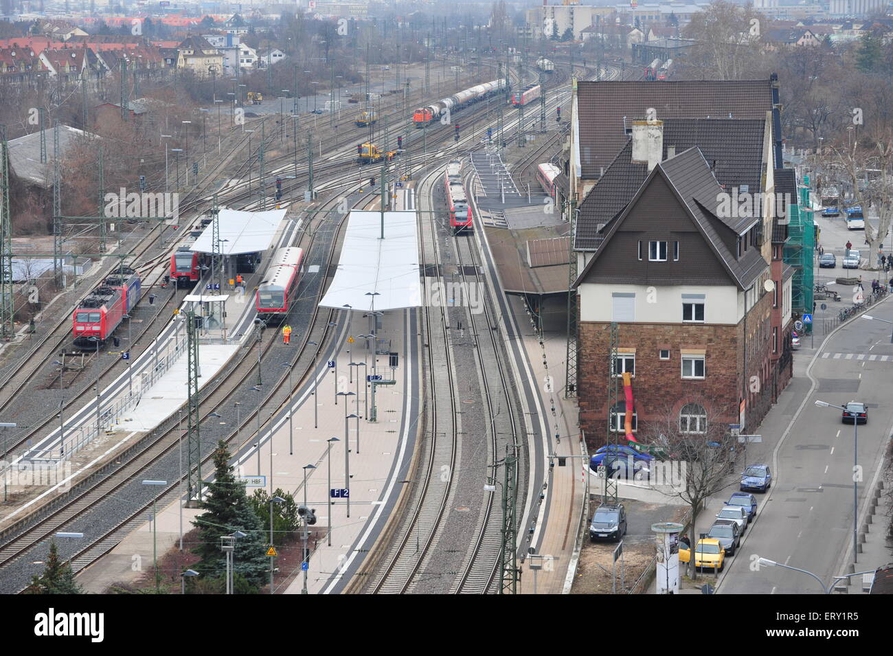 Railway station Worms am Rhein Stock Photo - Alamy