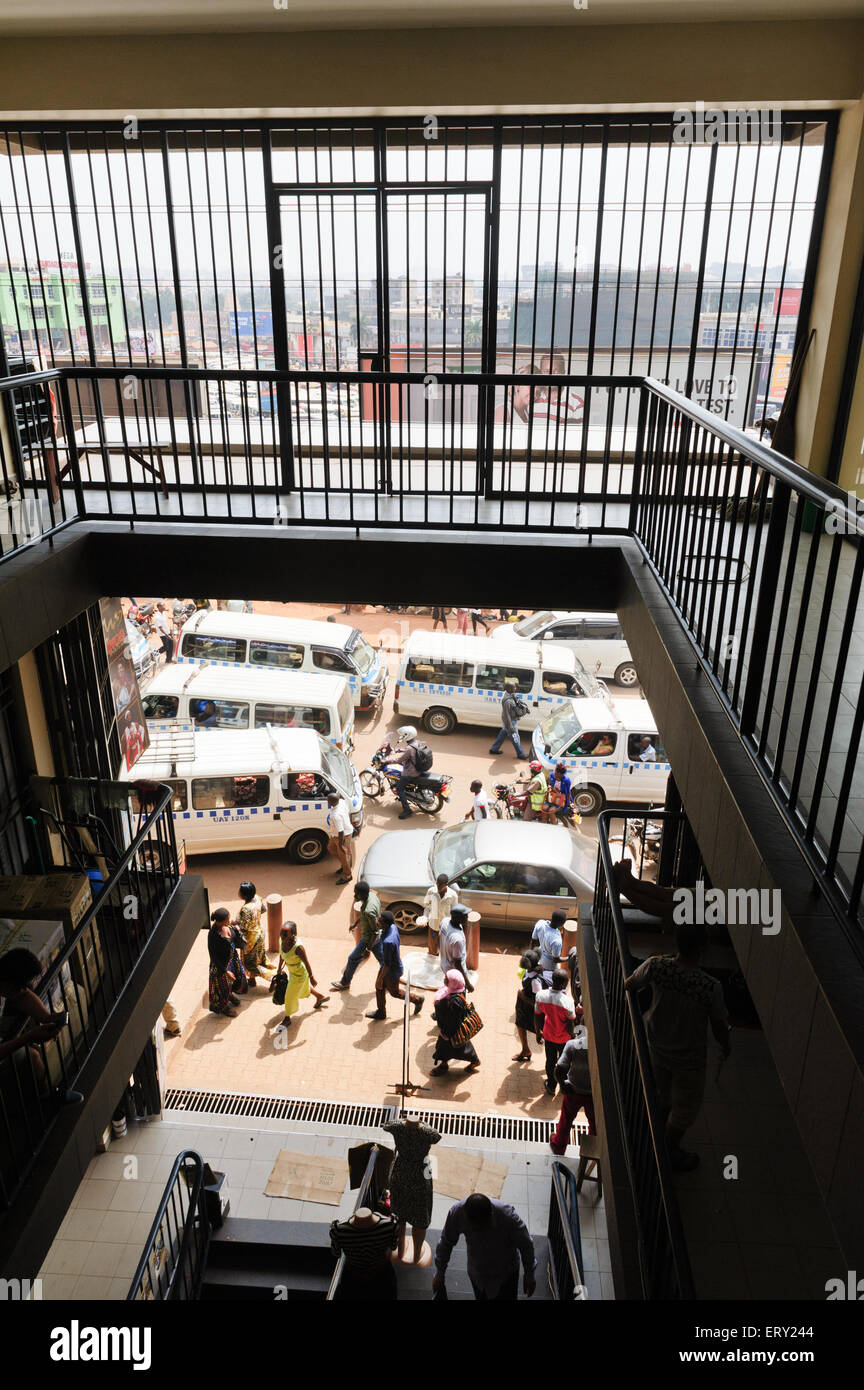 Central busstation hi-res stock photography and images - Alamy