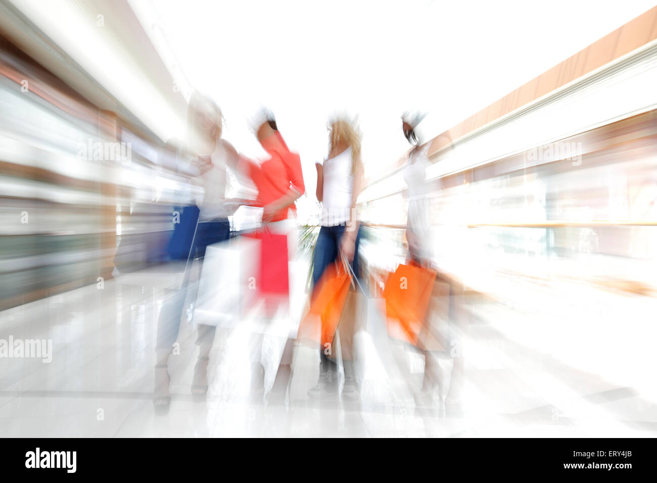 Fast fashion bags hi-res stock photography and images - Alamy