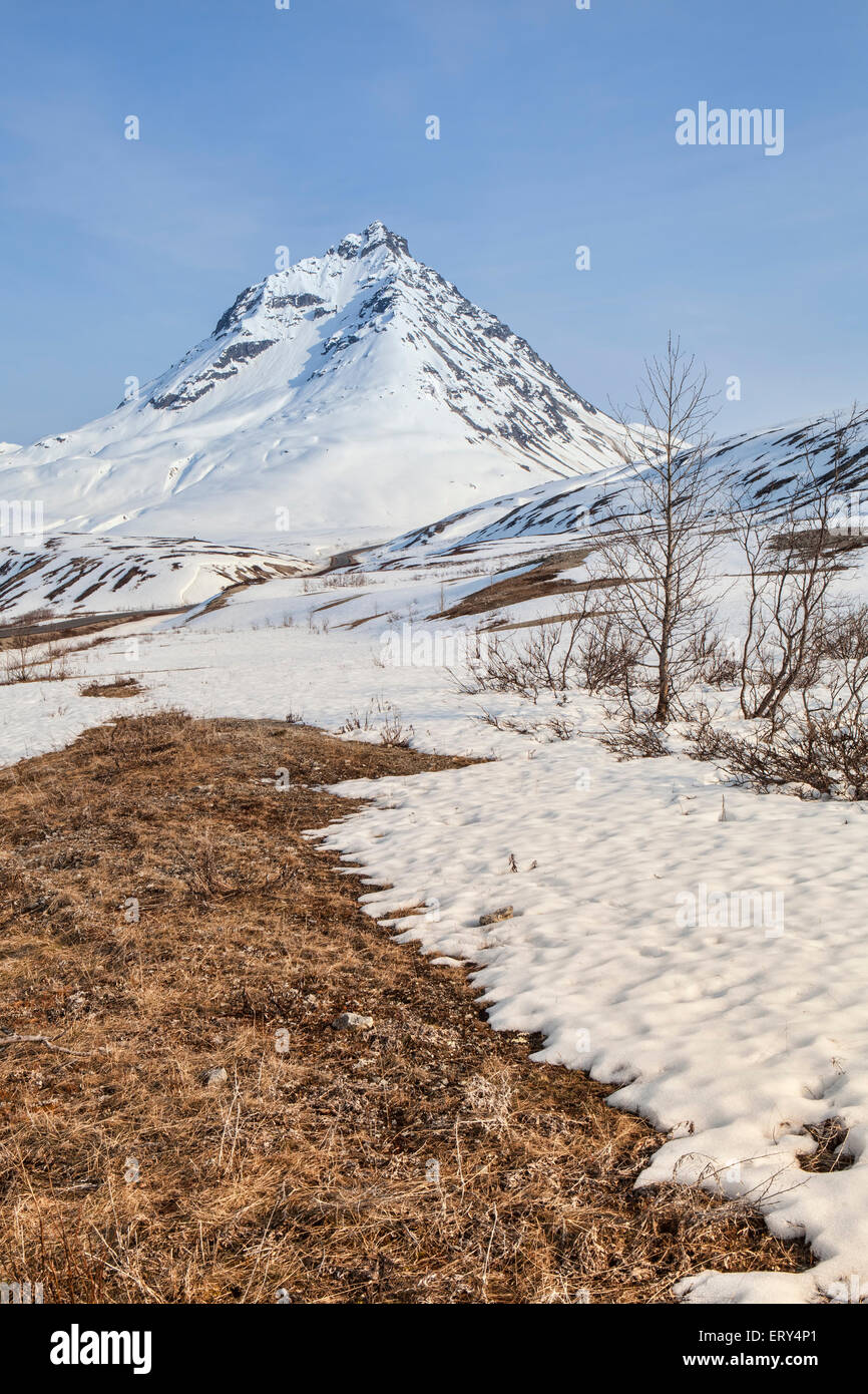 High elevation mountains of British Columbia in early spring with ...