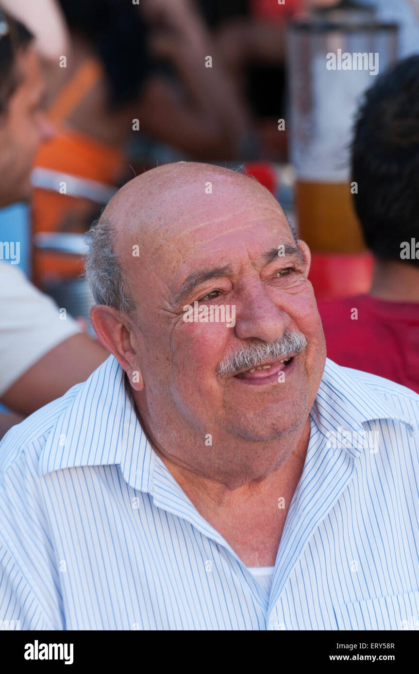 Cuban man hi-res stock photography and images - Alamy