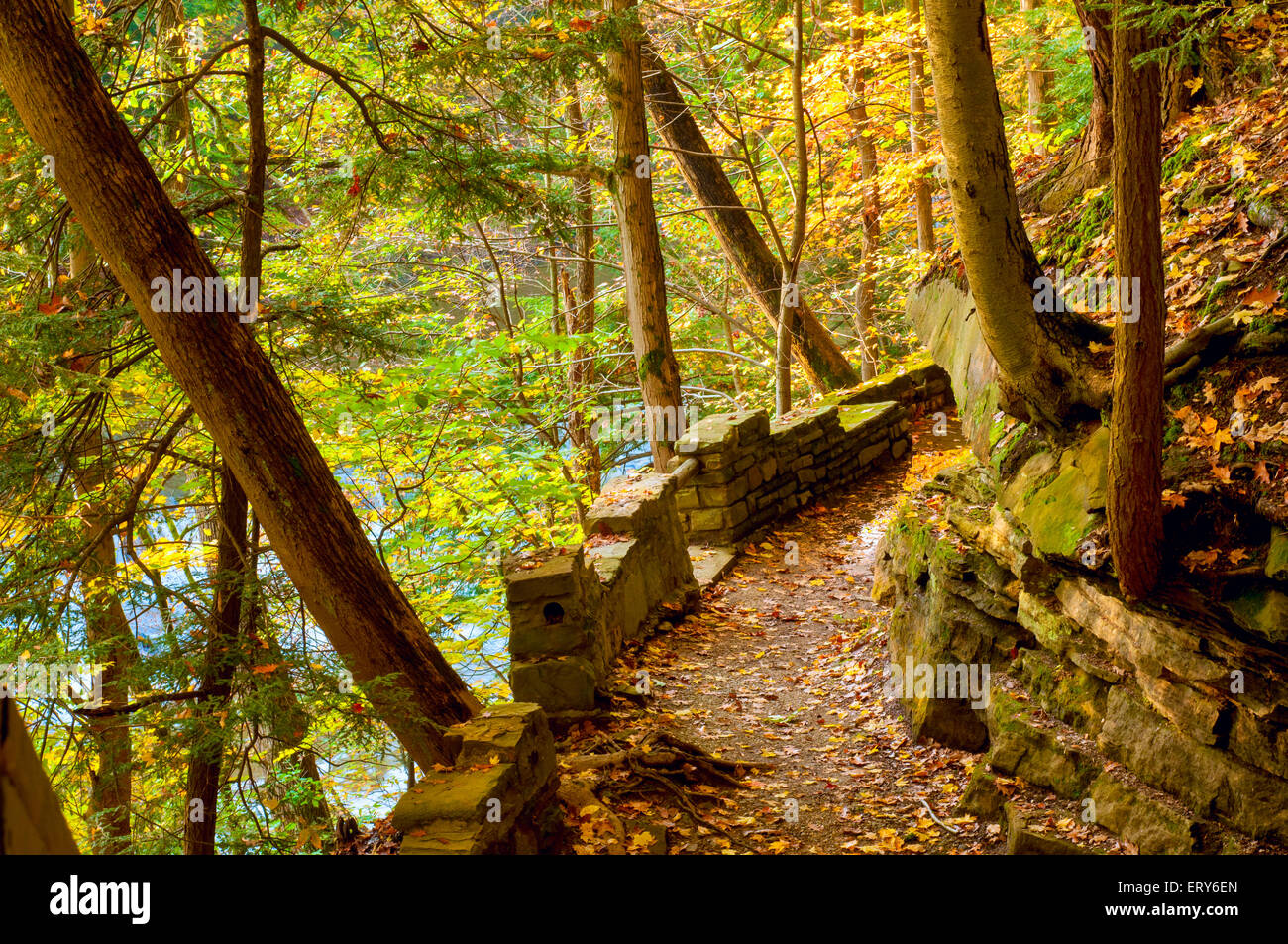 Old trail above the Chagrin River near Cleveland Ohio Stock Photo - Alamy