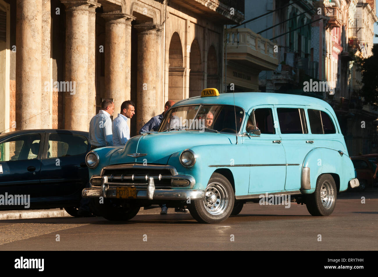 Elk224-1837 Cuba, Havana, vintage car Stock Photo - Alamy