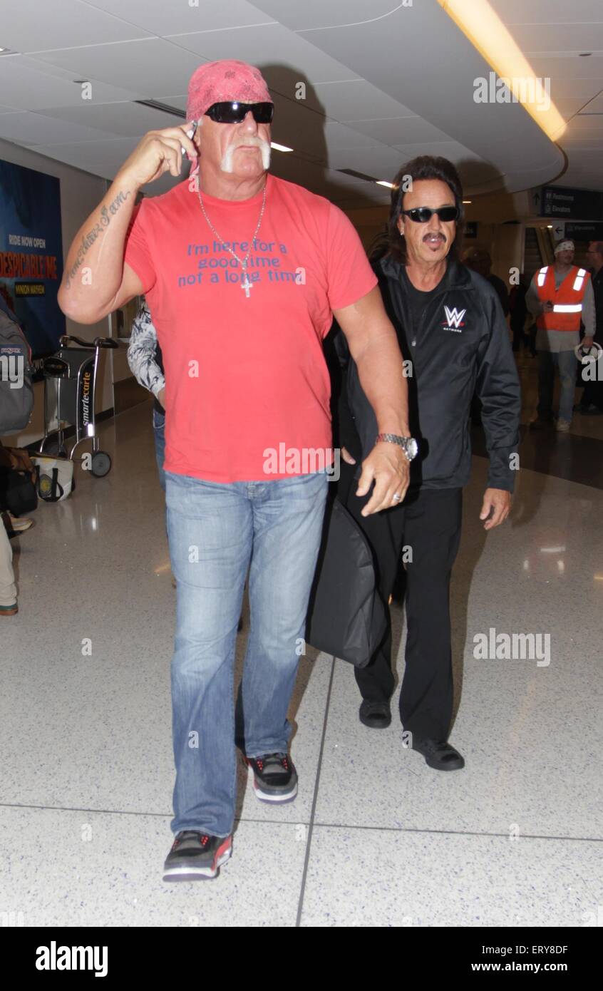 Hulk Hogan and professional wrestling manager Jimmy Hart arrive at Los ...