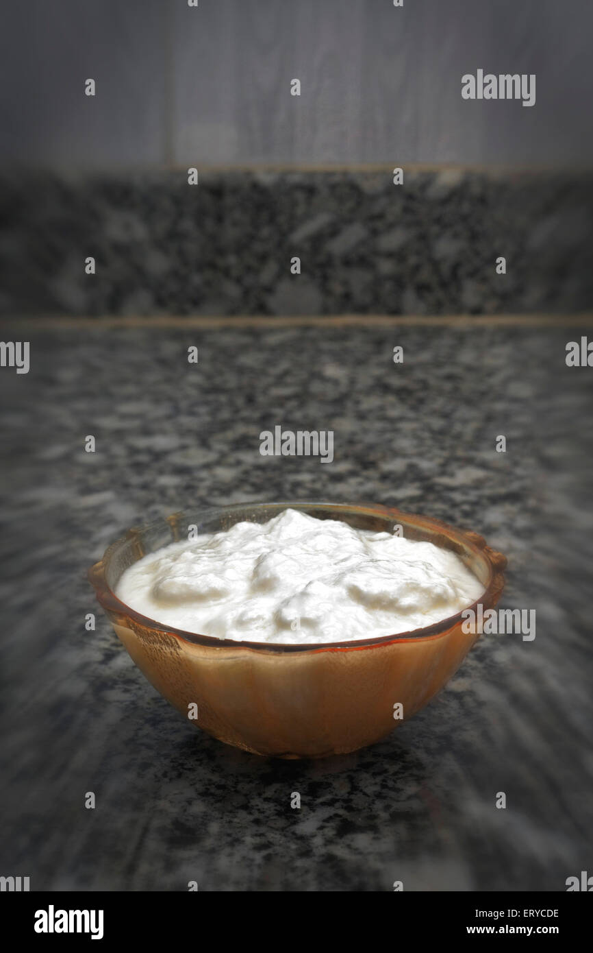 Dahi in glass bowl hi-res stock photography and images - Alamy