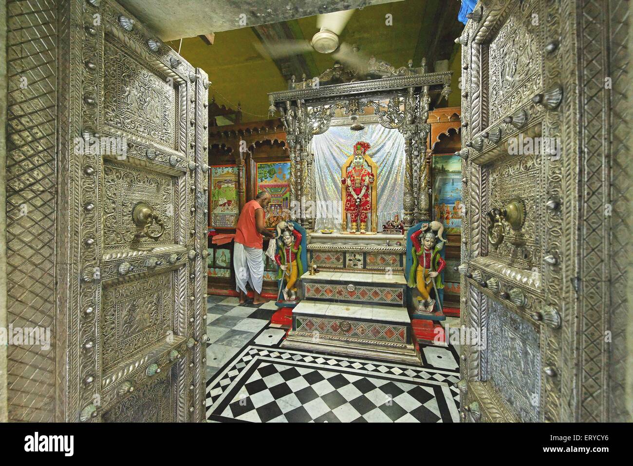 Idol of Ghanshyam Maharaj ; Swaminarayan temple ; Chhapaiya near ...