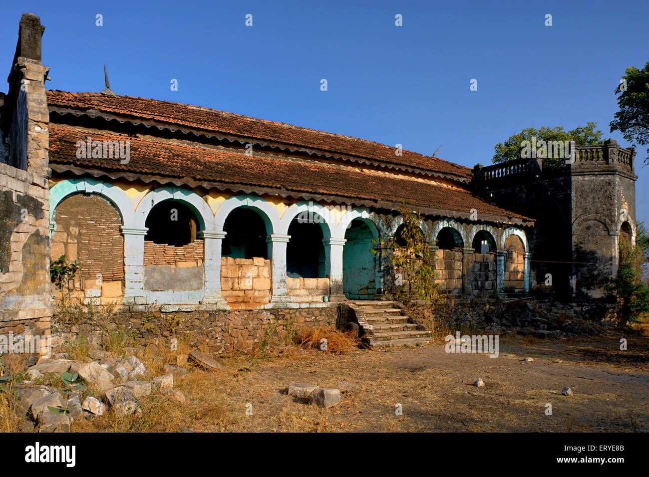 Old damaged Railway station , Lunidhar , Mota Devaliya , Babra Taluka ...