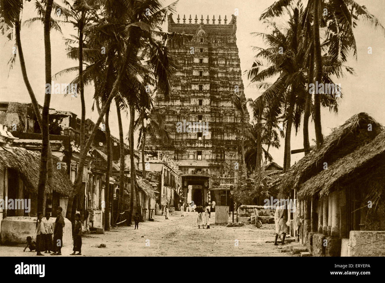 Rameshwaram temple hi-res stock photography and images - Alamy