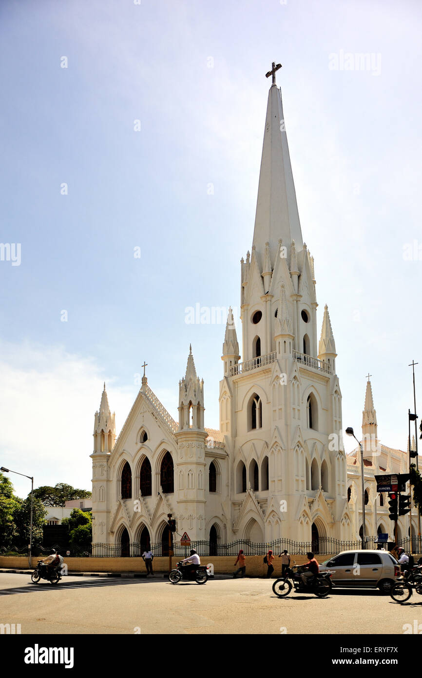 St. Thomas Cathedral Basilica San Thome Santhome Saint Thomas Cathedral ...