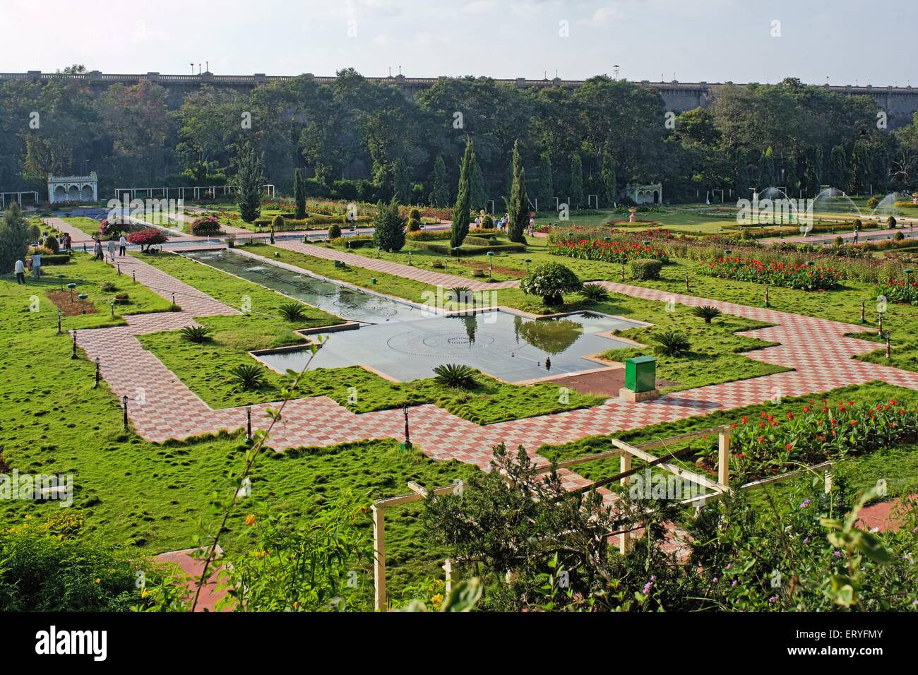 Brindavan Gardens , Krishnarajasagara Dam , Srirangapatna , Mandya ...