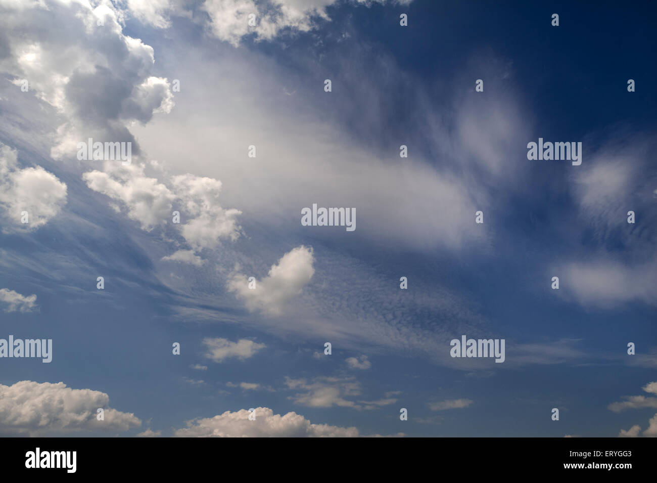 Different cloud formations Stock Photo - Alamy