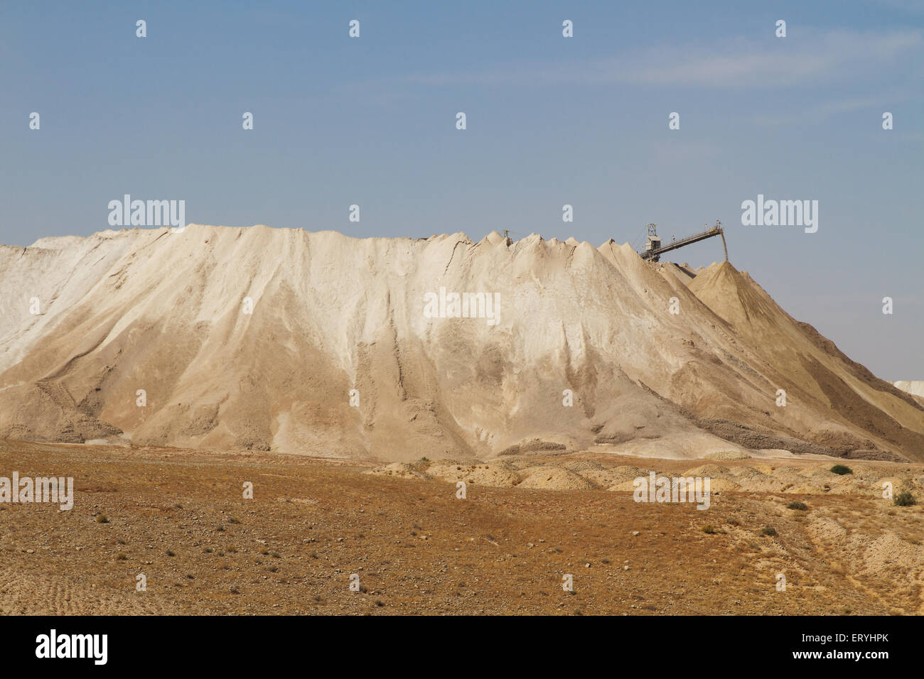 The Dead Sea Works is an Israeli potash plant in desert , on the Dead ...