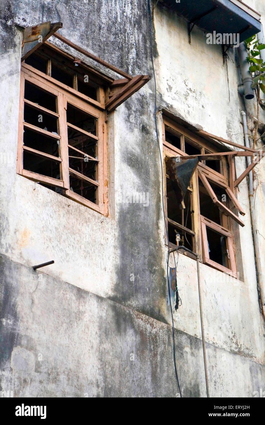 Broken house window hi-res stock photography and images - Alamy