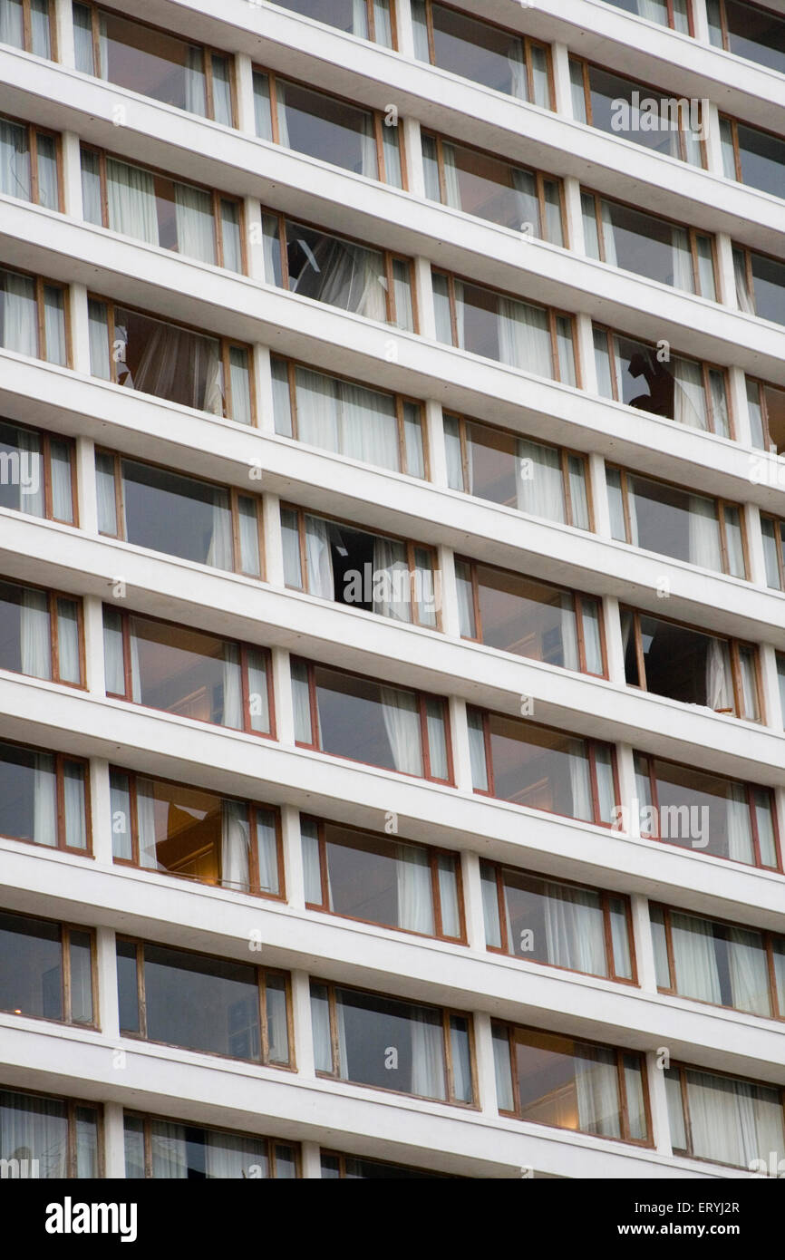 Exterior damage destruction broken windows hi-res stock photography and ...