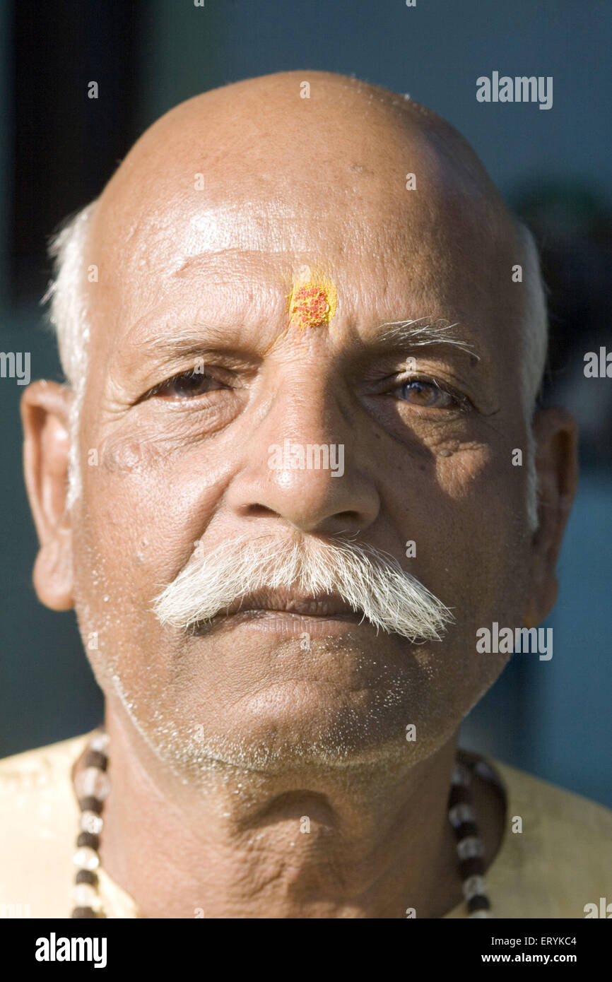 traditional doctor India MR#707 F2 Stock Photo - Alamy