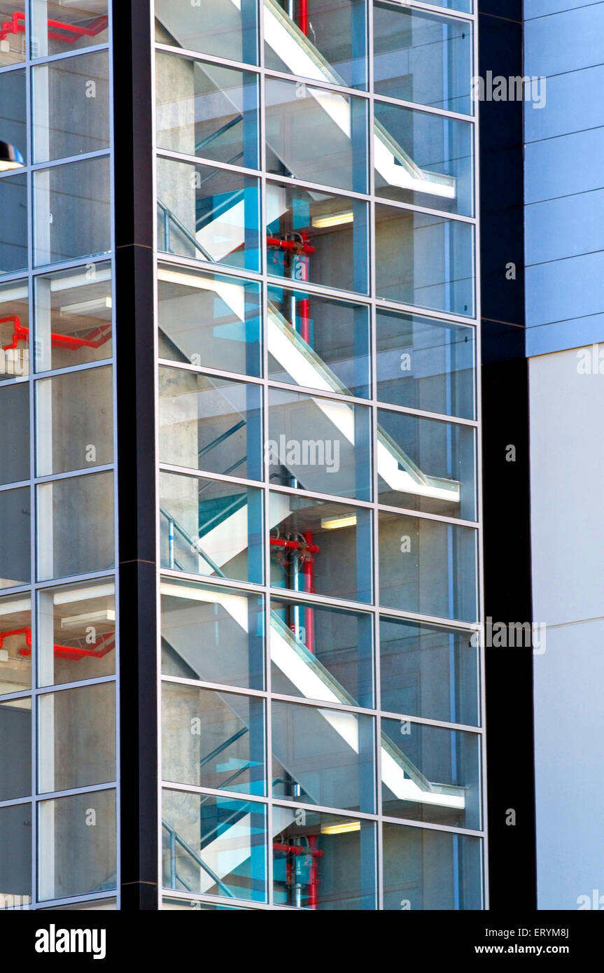 Glass Building High Resolution Stock Photography and Images - Alamy