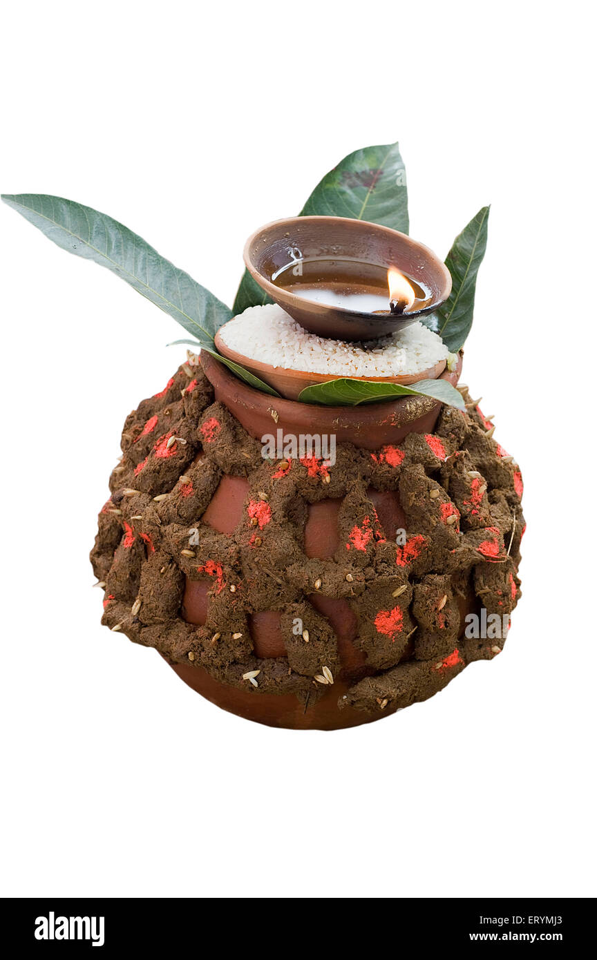 Earthen matka or matki Cut Out Stock Images & Pictures - Alamy