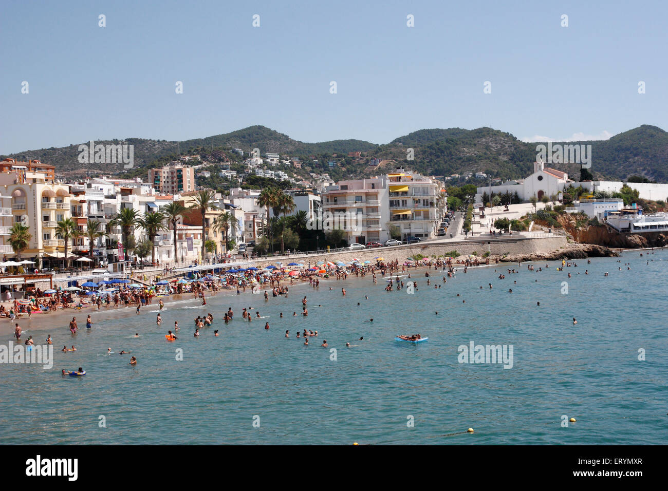 Crowded beach in Sitges, Spain Stock Photo - Alamy