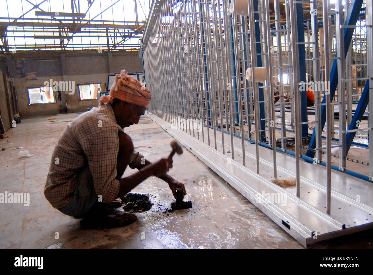 Textile mill india hi-res stock photography and images - Alamy