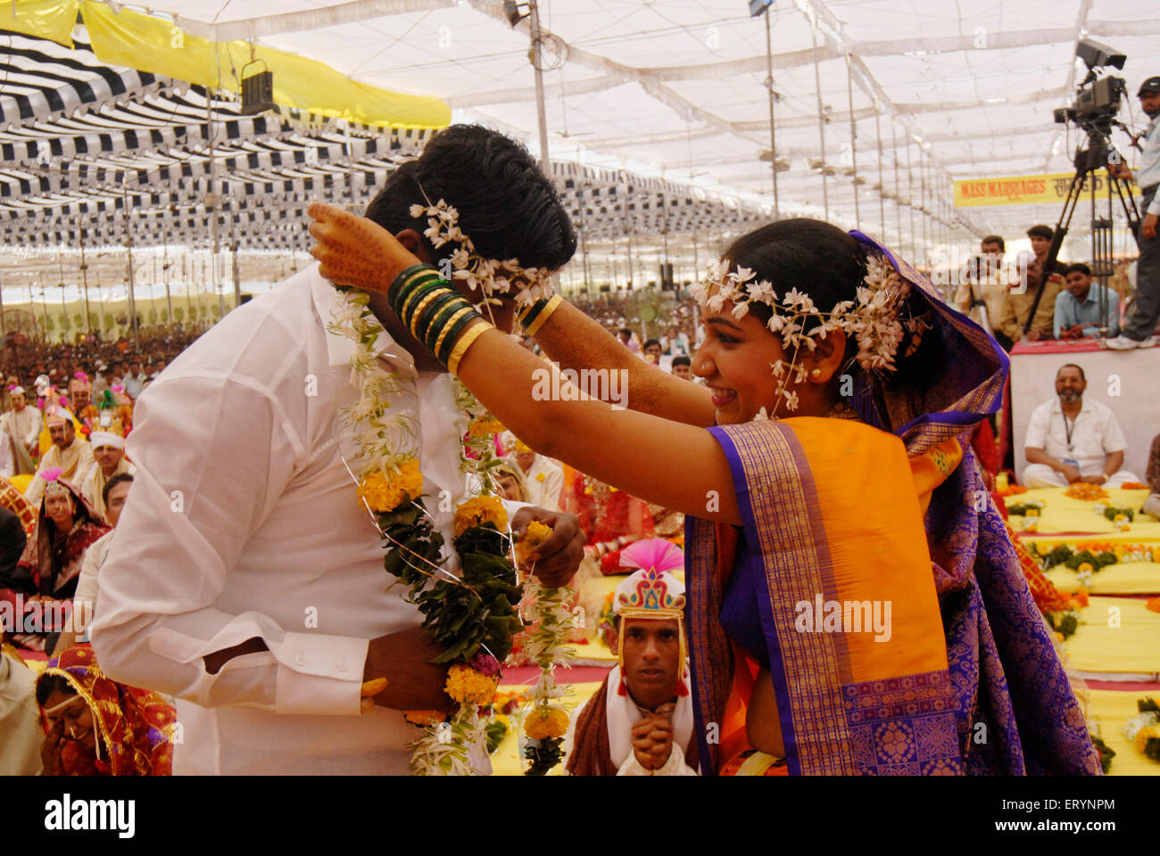 Couples getting married at mass marriage function organized by Sant ...