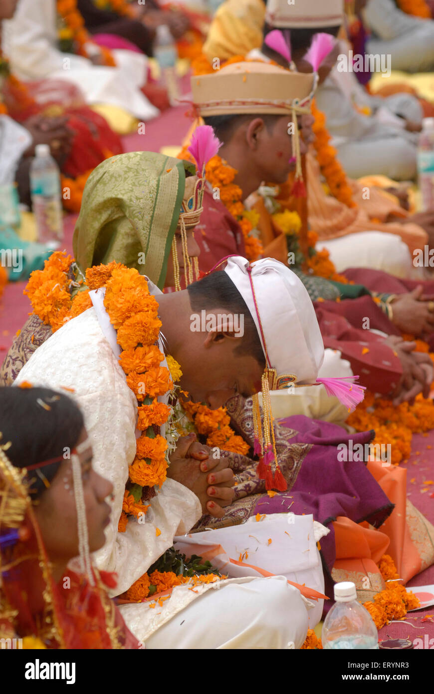 Couples getting married at mass marriage function organized by Sant ...