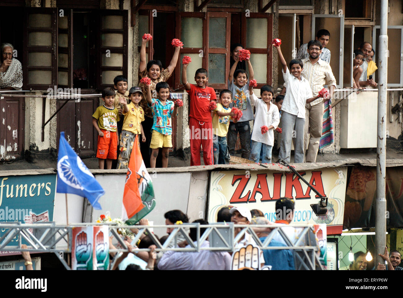 Indian election campaign , Indian National Congress party supporters ...