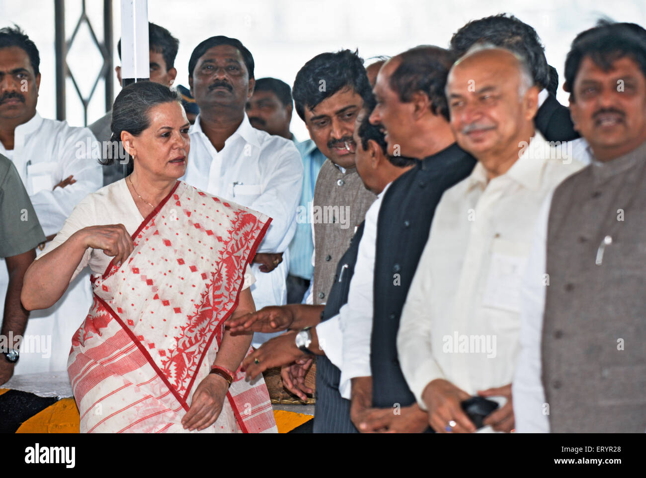 Sushil Kumar Shinde With Family