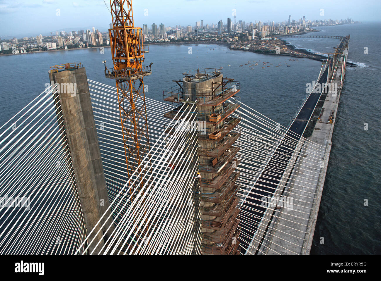 Cable stayed towers of bandra worli known rajiv gandhi sea link ...