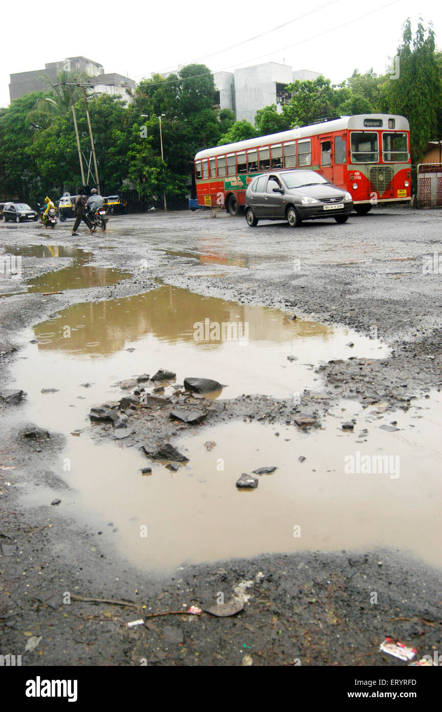 Potholes hi-res stock photography and images - Alamy