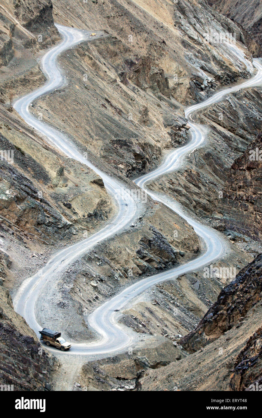 hairpin turn , hairpin bend , hairpin corner , Narrow tar bituman Stock ...