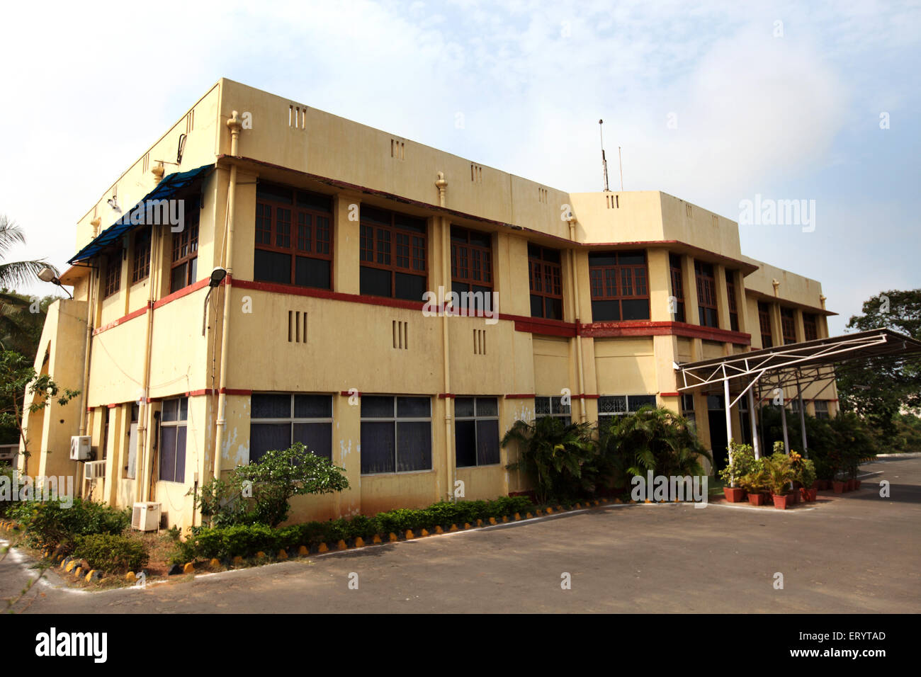 Indian hotel guest hi-res stock photography and images - Alamy